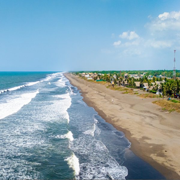 El Paredón: Paraíso Costero y Capital del Surf en Guatemala - Thrifty ...